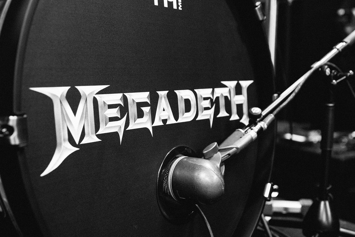 I Megadeth pubblicheranno per la prima volta un raro live acustico del 2001